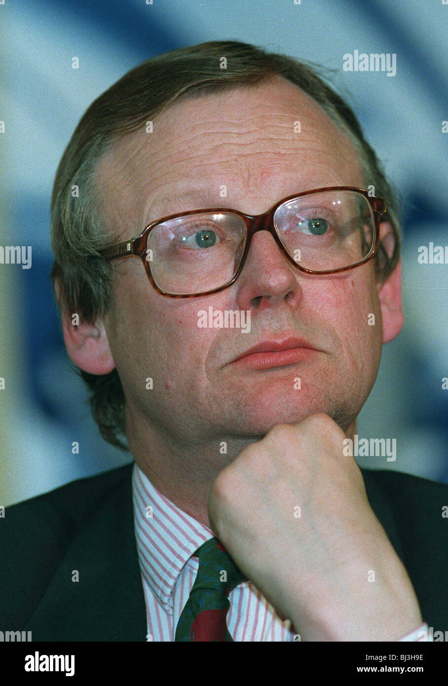 JOHN GUMMER MP SEC. STATE FOR ENVIRONMENT 29 May 1994 Stock Photo - Alamy