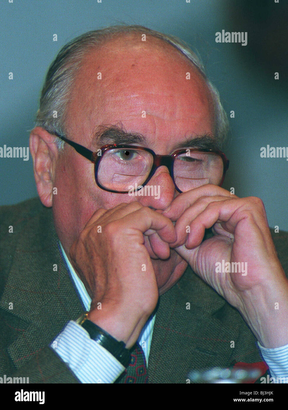 LORD JENKINS OF HILLHEAD LIBERAL DEMOCRAT 19 October 1994 Stock Photo ...