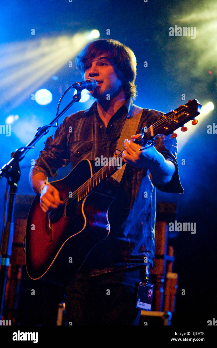 The U.S. singer and songwriter Josh Royse live at the Schueuer venue ...