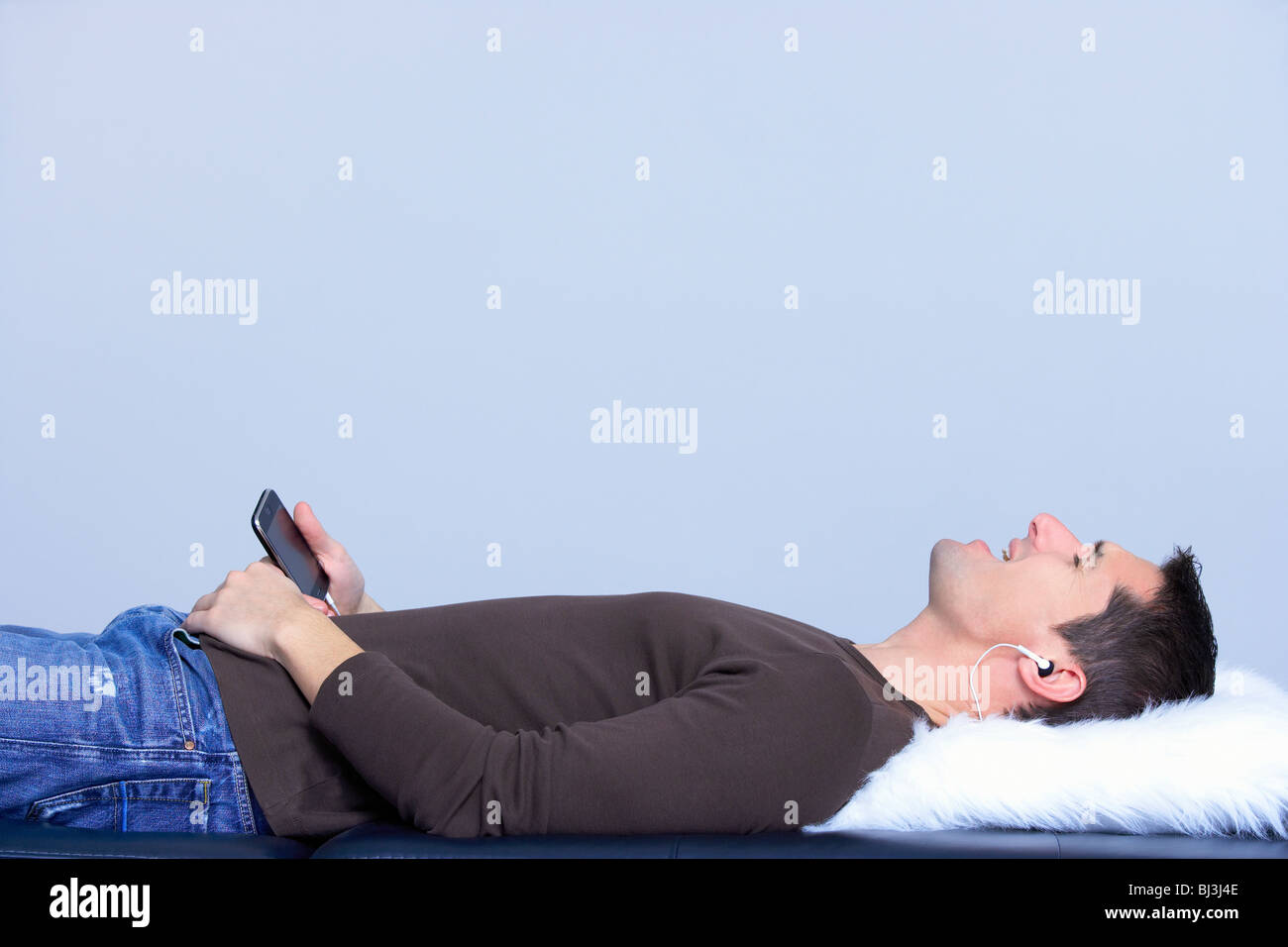 Man laying down profile hi-res stock photography and images - Alamy