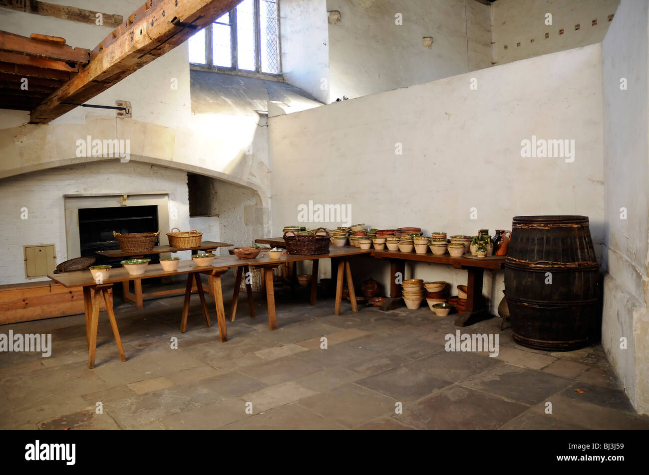 Hampton court palace kitchen hi-res stock photography and images - Alamy
