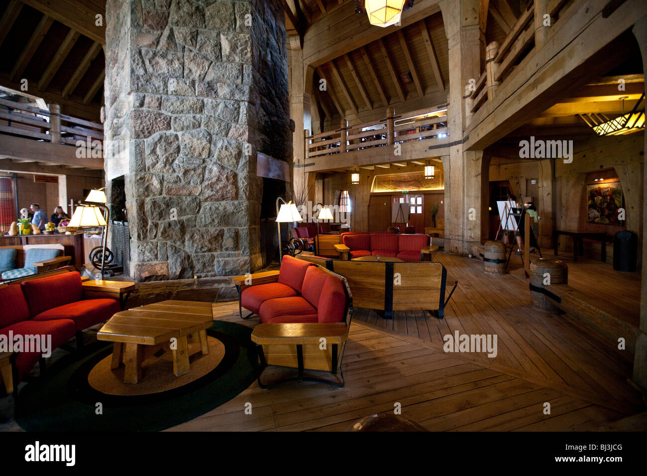 Timberline lodge hi-res stock photography and images - Alamy