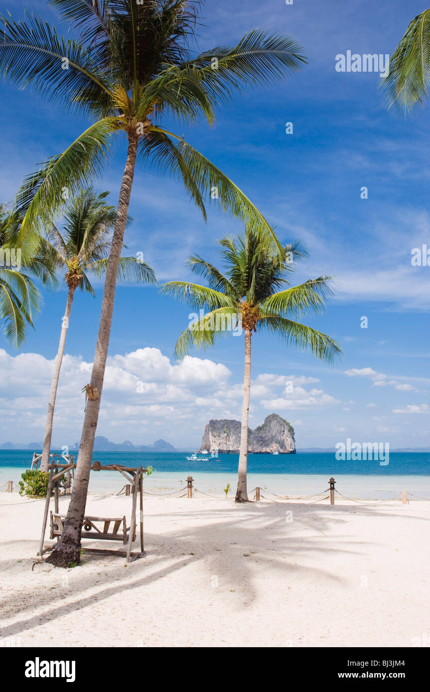 Ko ngai beach trang islands hi-res stock photography and images - Alamy