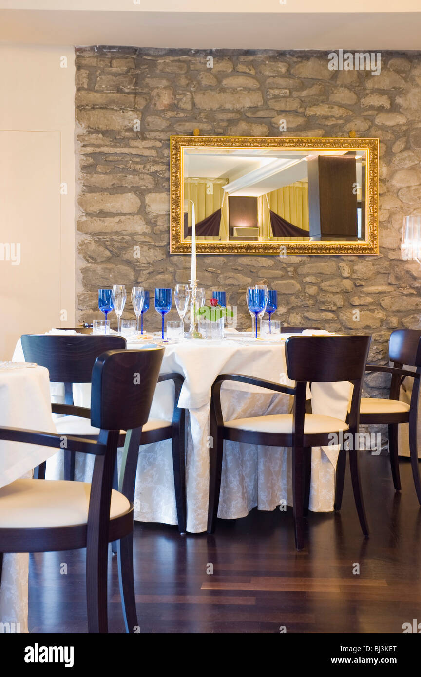 Set table in the top class restaurant Aquamatta, Capolona, Tuscany ...