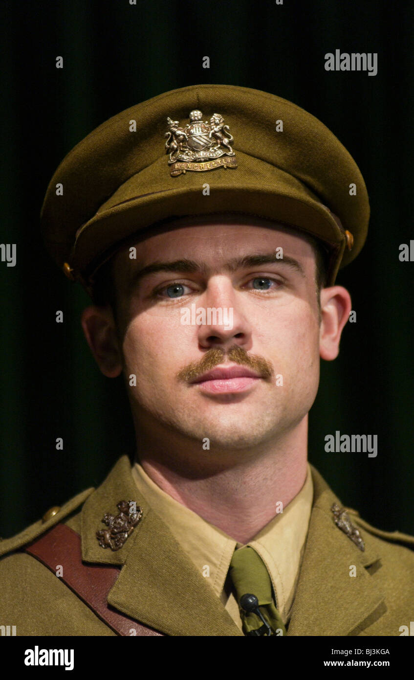 Wilfred owen hi-res stock photography and images - Alamy