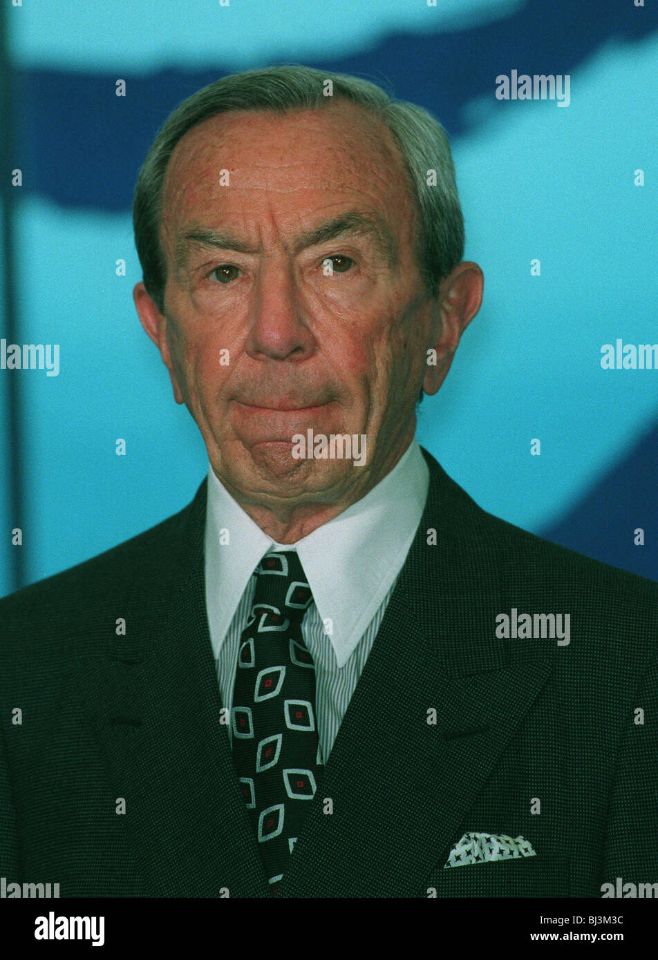 WARREN CHRISTOPHER SECRETARY OF STATE U.S.A. 12 July 1994 Stock Photo ...