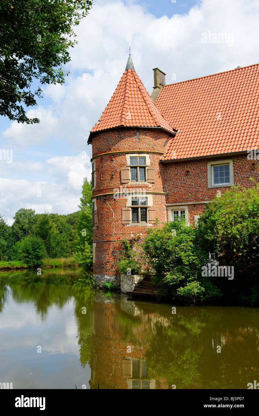 Haus Voegeding moated castle, Muenster, North Rhine-Westphalia, Germany ...