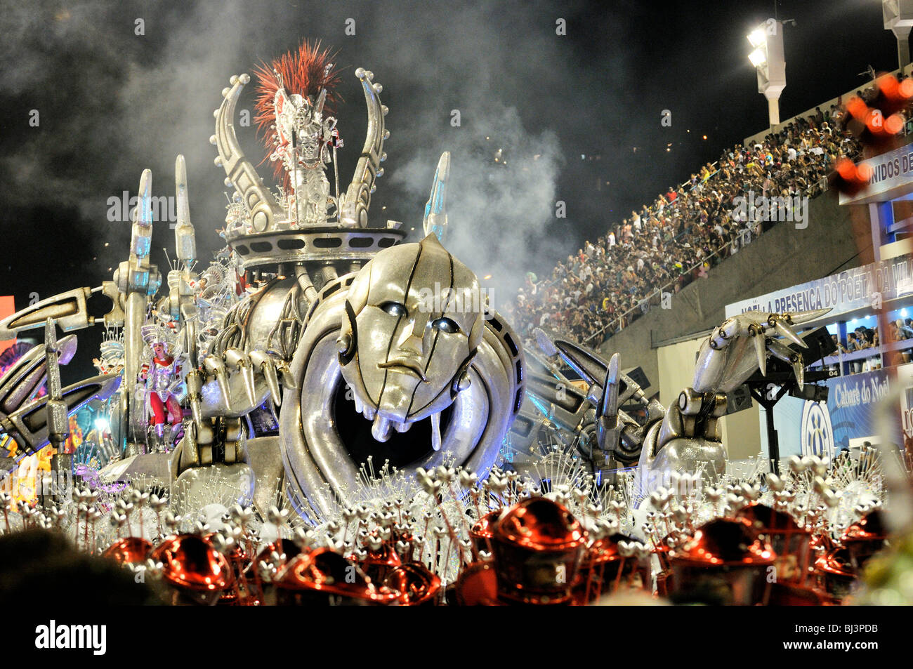 Allegorical float of the Beija-Flor de Nikopol samba school at the ...