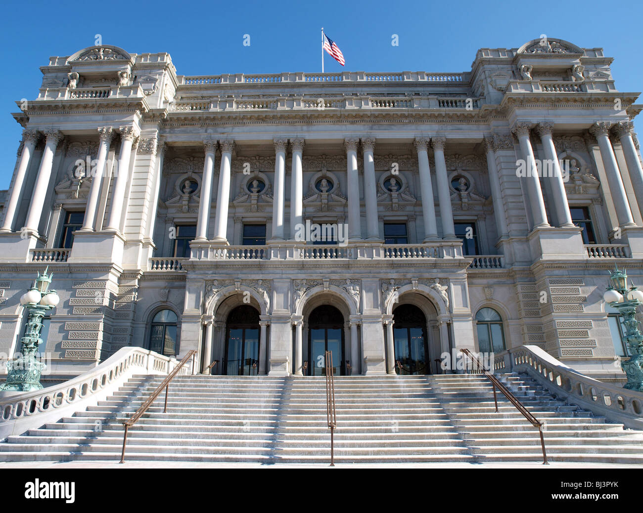 Library of congress dc exterior hi-res stock photography and images - Alamy