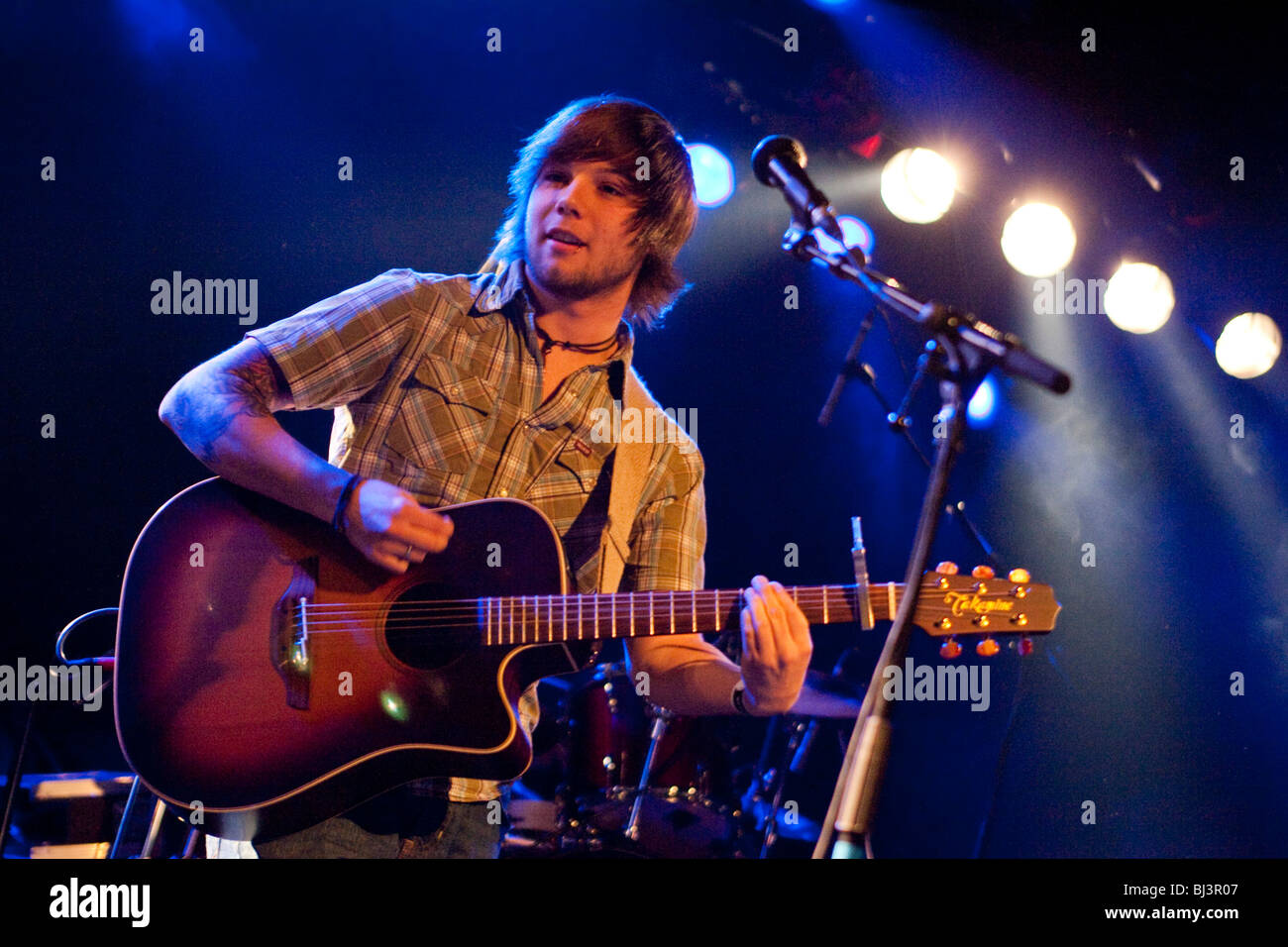 The U.S. singer and songwriter Josh Royse live in the Schueuer venue ...