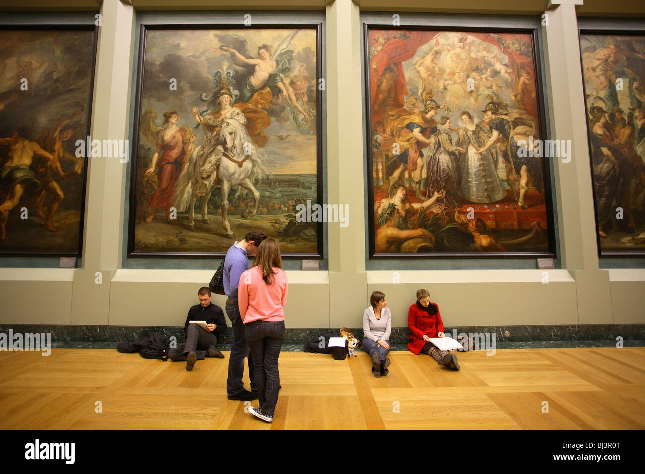 Visitors in Louvre, Paris, France Stock Photo - Alamy