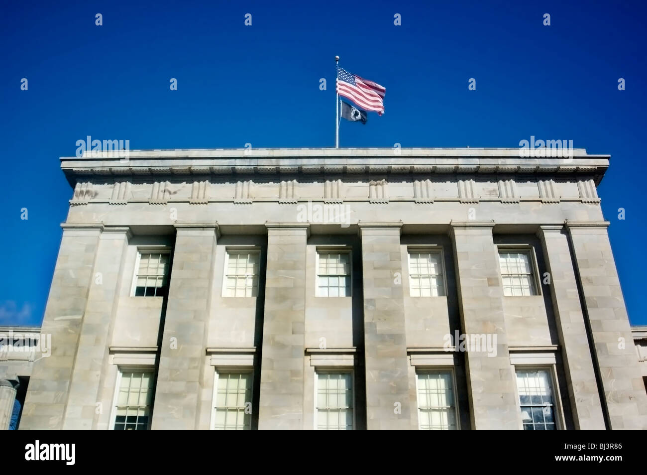 Raleigh state capitol building hi-res stock photography and images - Alamy
