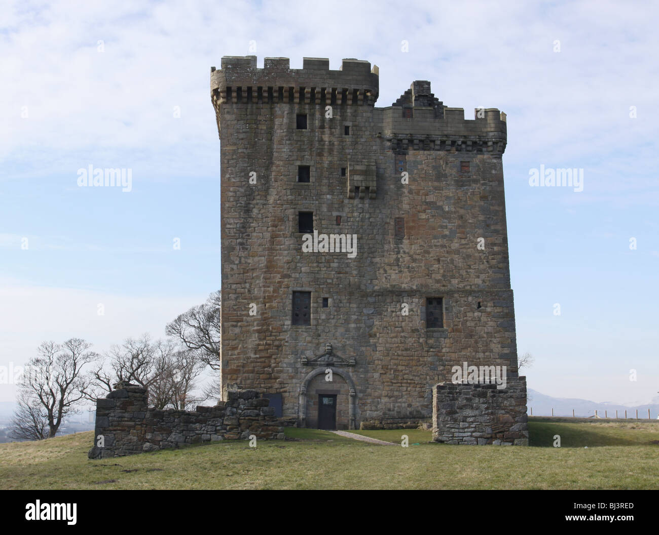 Clackmannan tower hi-res stock photography and images - Alamy
