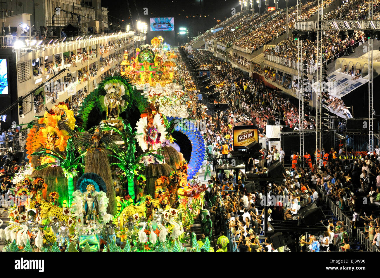 View of the Sambadrom, architect Oscar Niemeyer, during the parade of ...