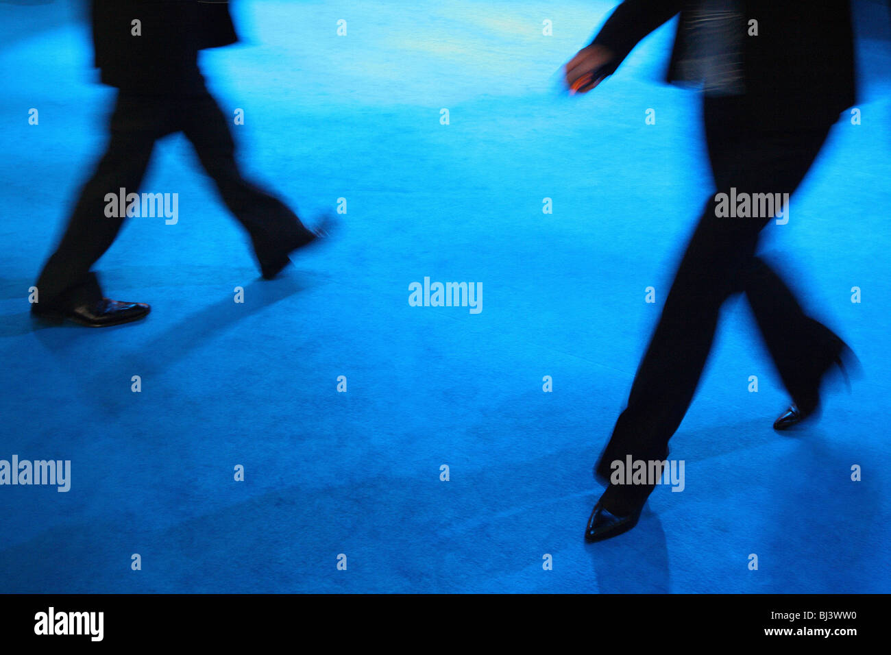 People in a hurry Stock Photo - Alamy