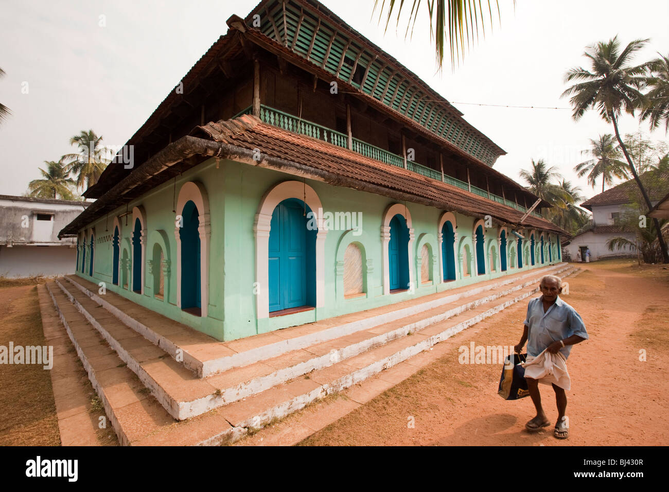 Kerala style architecture hi-res stock photography and images - Alamy