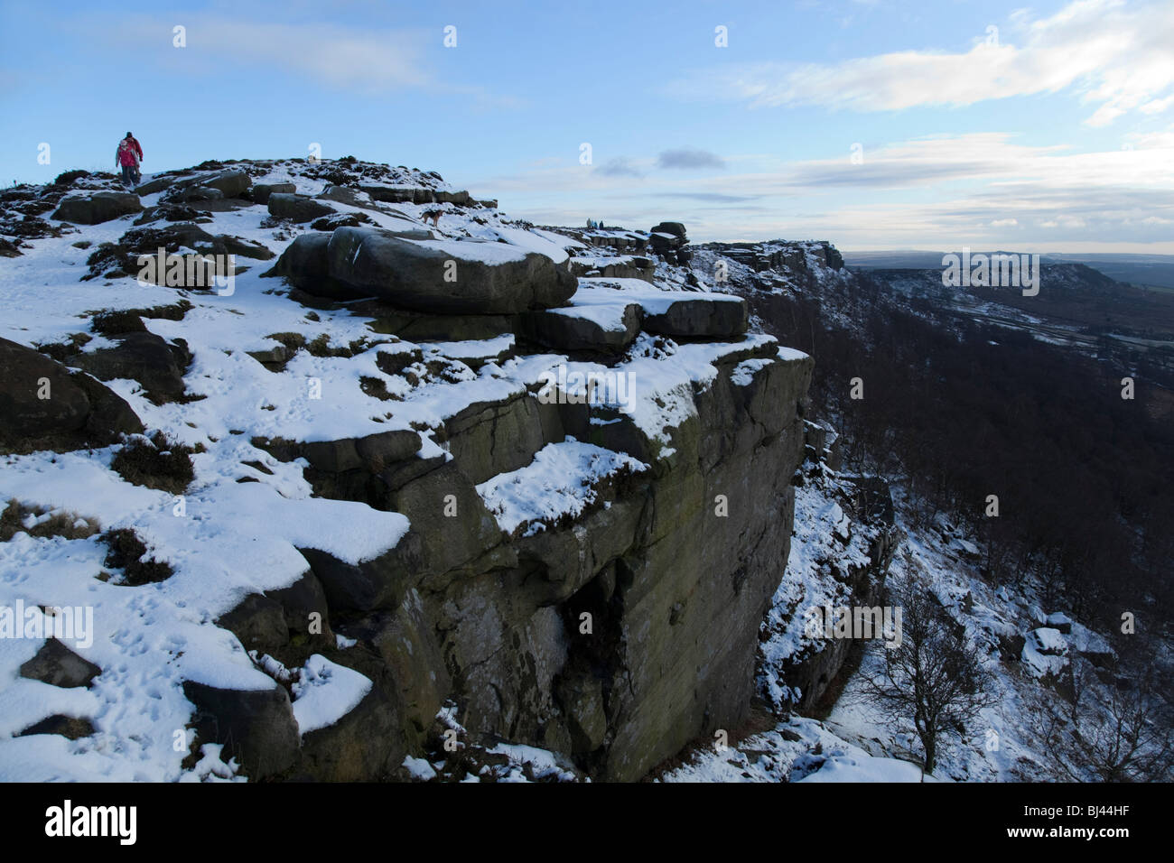 Curbar edge snow hi-res stock photography and images - Alamy
