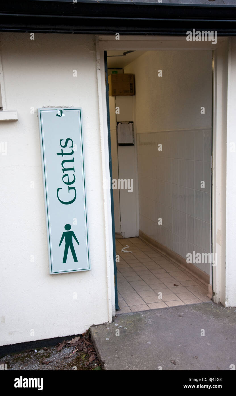 Gents toilet symbol hi-res stock photography and images - Alamy