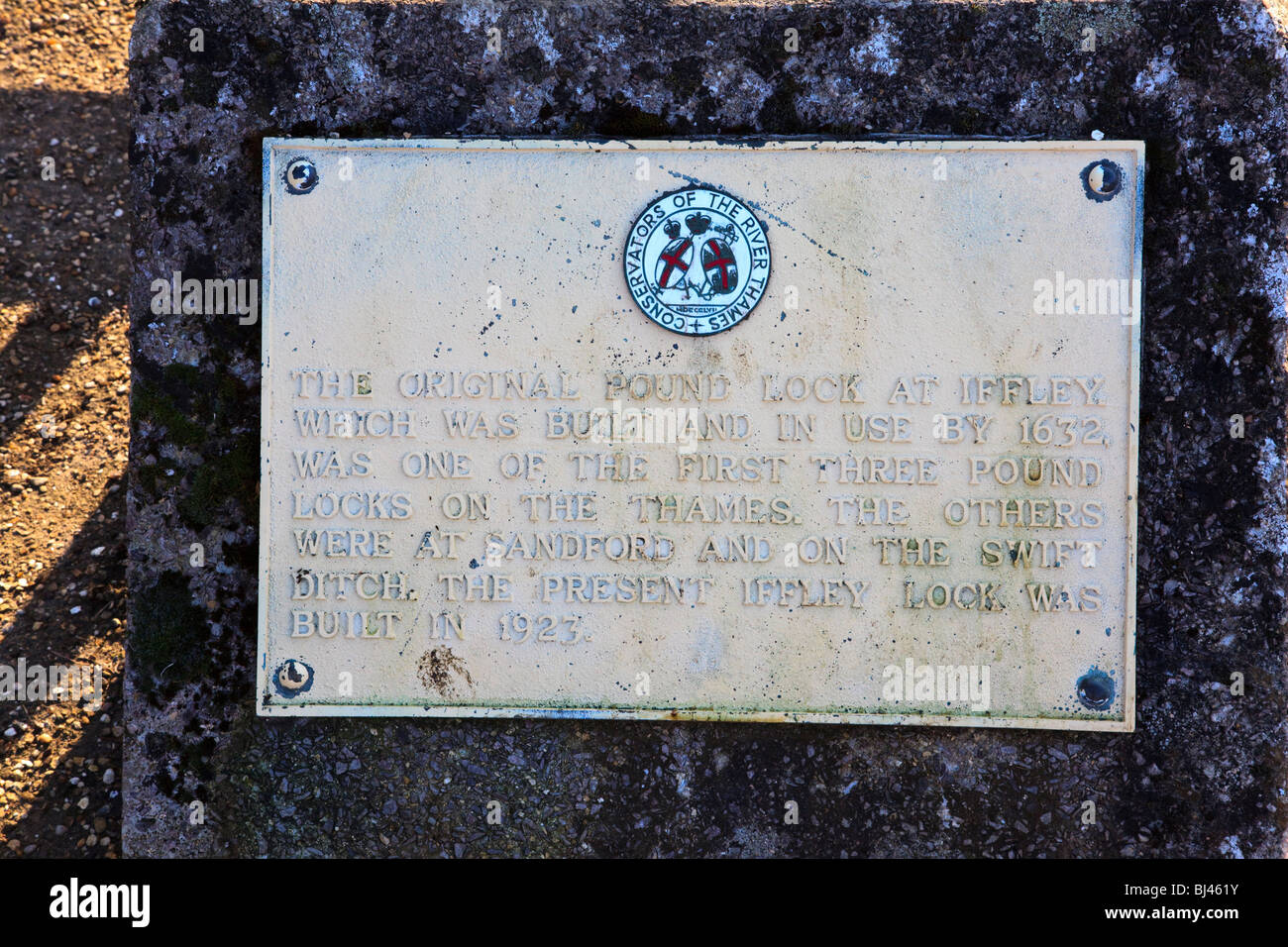 Iffley lock and river thames hi-res stock photography and images - Alamy
