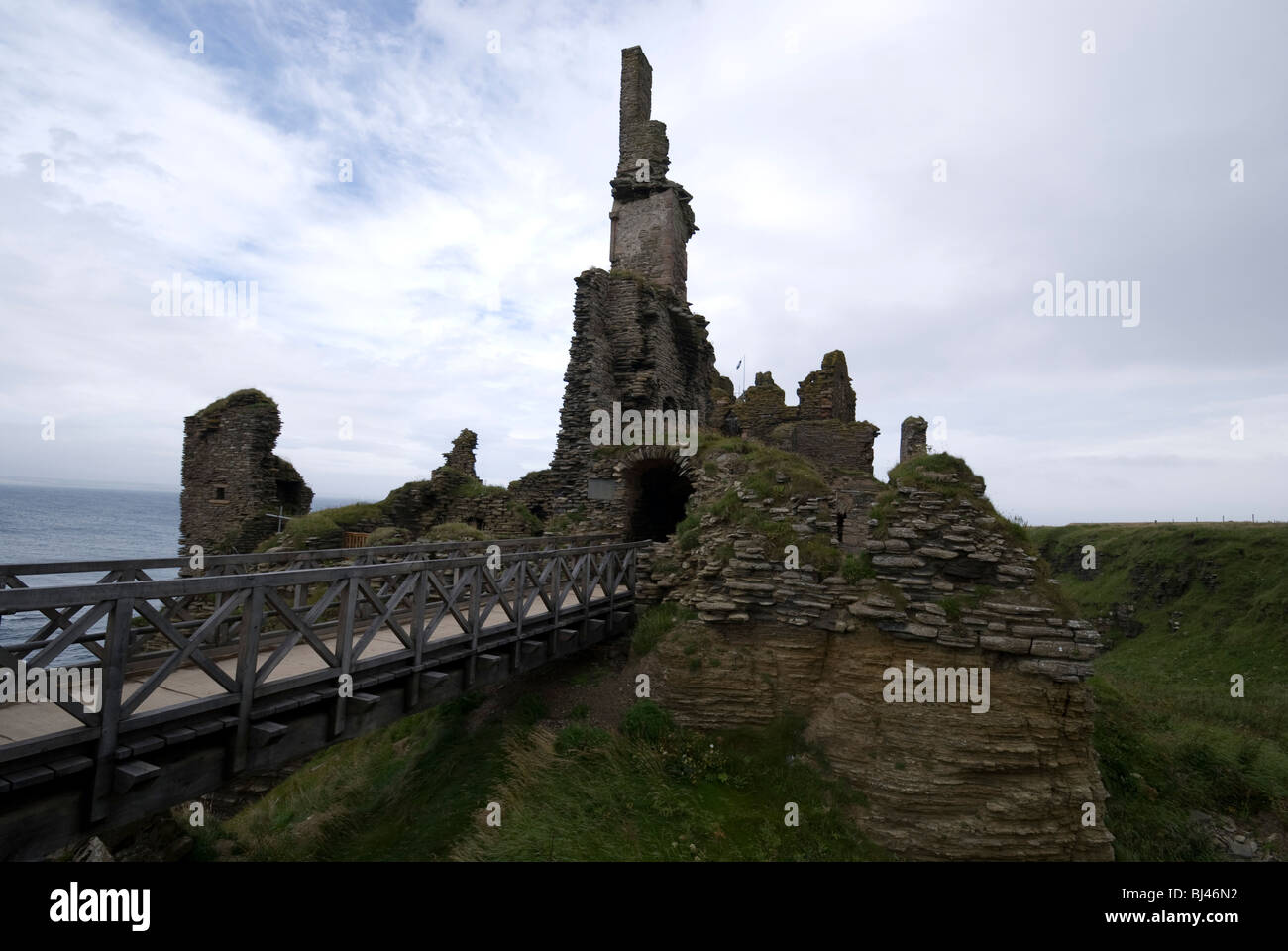 The ruins of Castle Girnigoe and Castle Sinclair near Noss Head and ...
