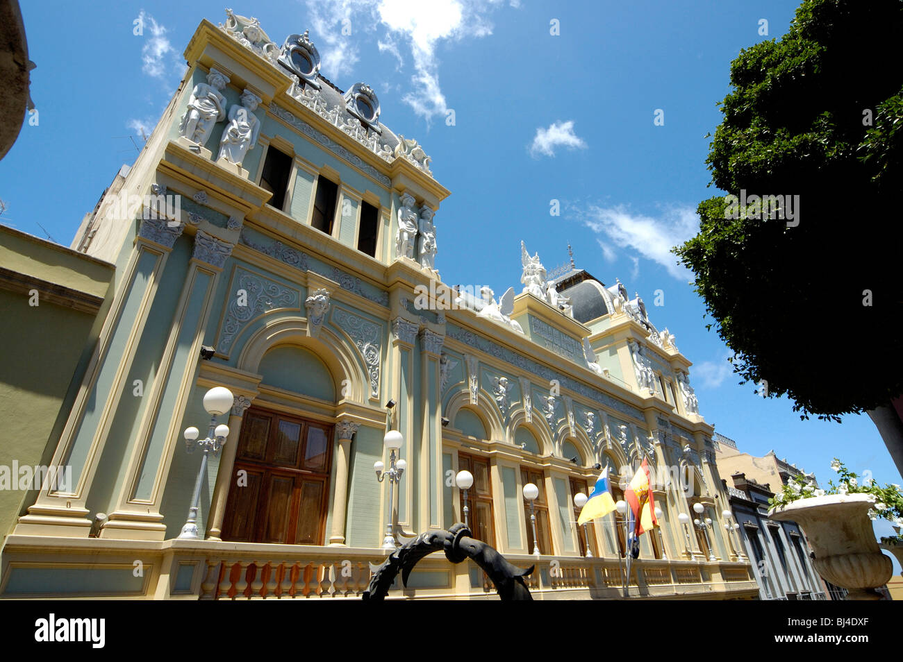 Spain, Canary Islands, Tenerife Santa Cruz, historic building Circulo ...