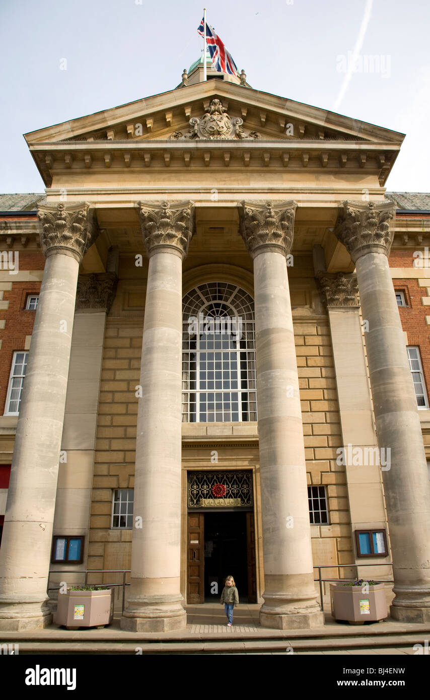 Peterborough Town Hall, Cambridgeshire, England Stock Photo - Alamy