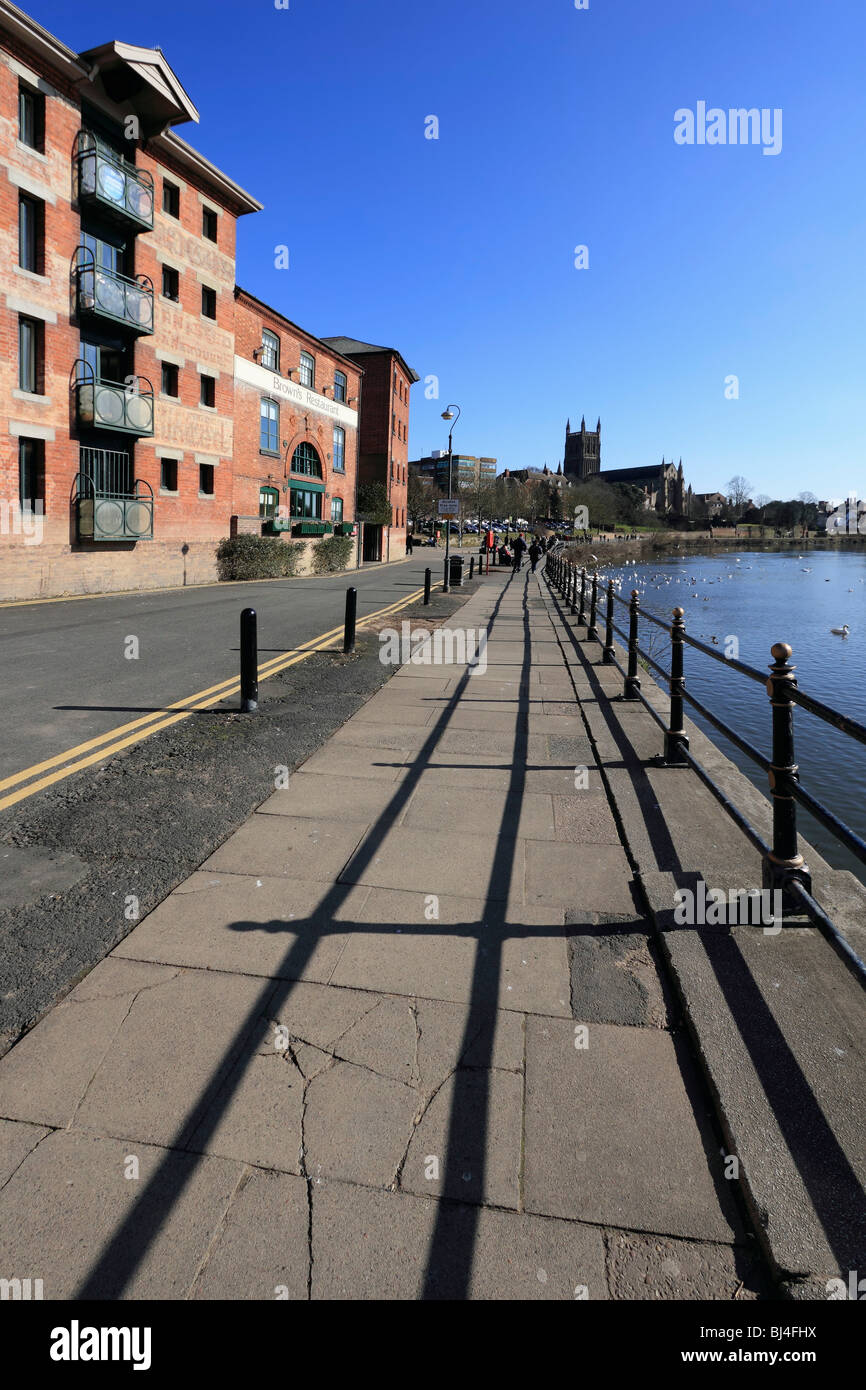 the river severn worcester Stock Photo - Alamy