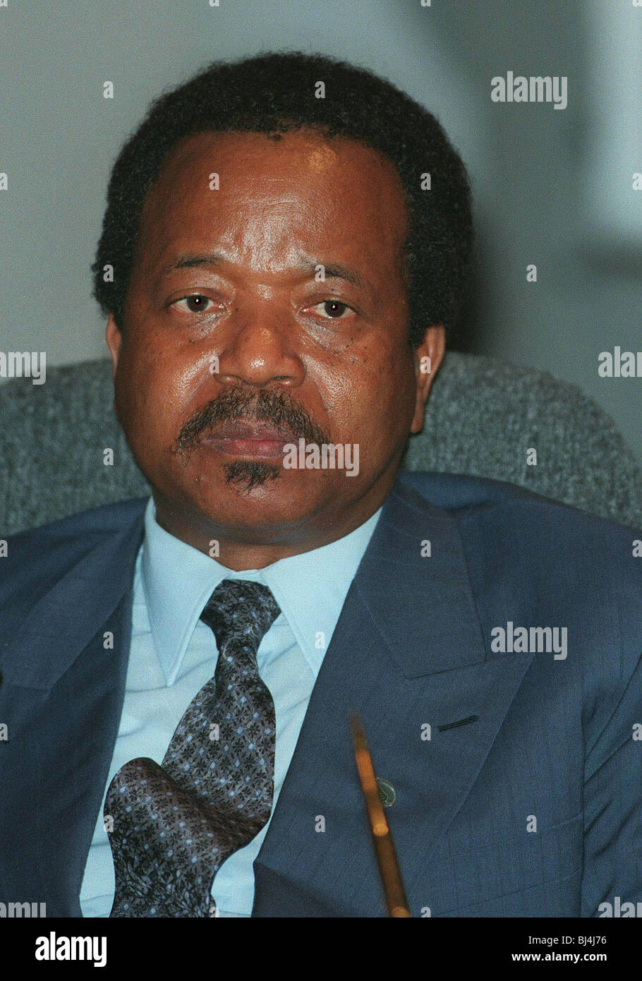 PAUL BIYA PRESIDENT OF CAMEROON 27 November 1995 Stock Photo - Alamy