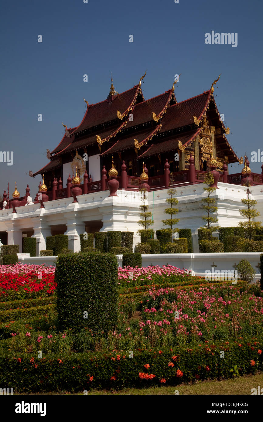 Ratchaphruek High Resolution Stock Photography and Images - Alamy