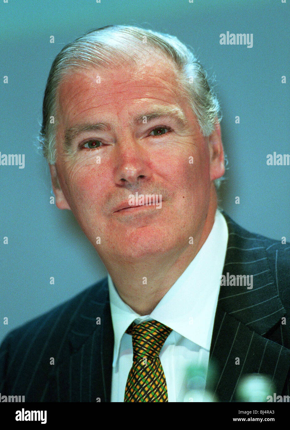 SIR IAIN VALLANCE CHAIRMAN OF BRITISH TELECOM 19 June 1995 Stock Photo ...