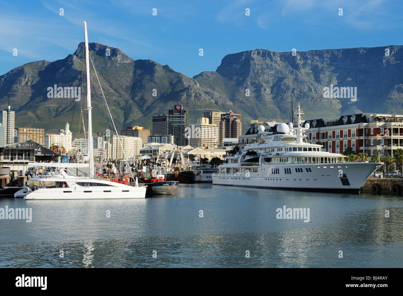 Cape town waterfront hi-res stock photography and images - Alamy