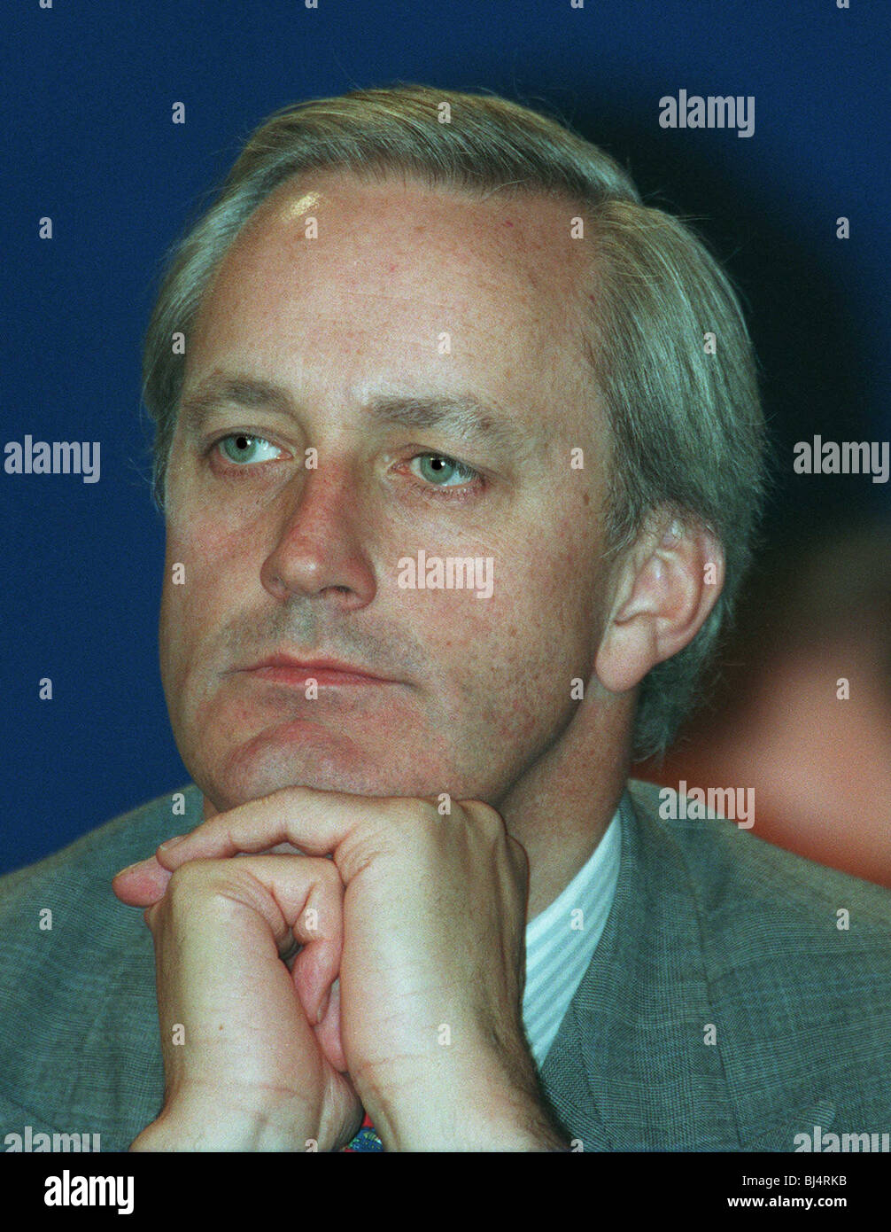 Neil hamilton hi-res stock photography and images - Alamy