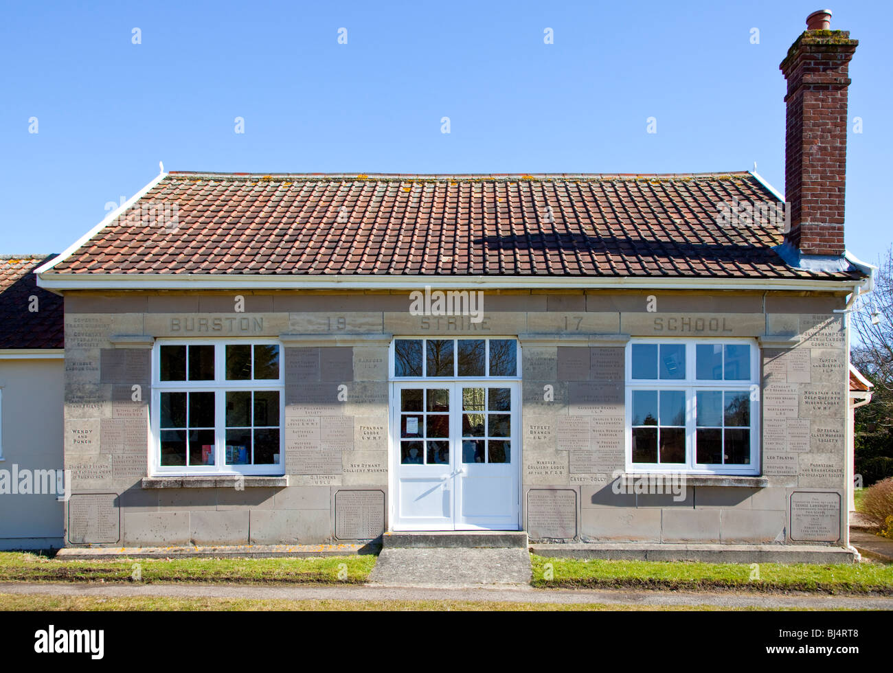 Burston High Resolution Stock Photography and Images - Alamy