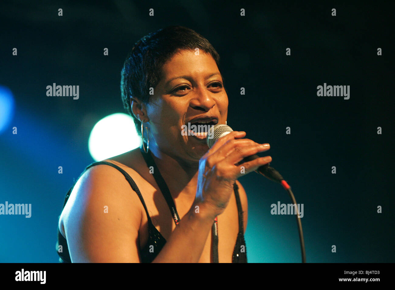 Freda Goodlett, singer and front woman of the US-Swiss funk and soul ...