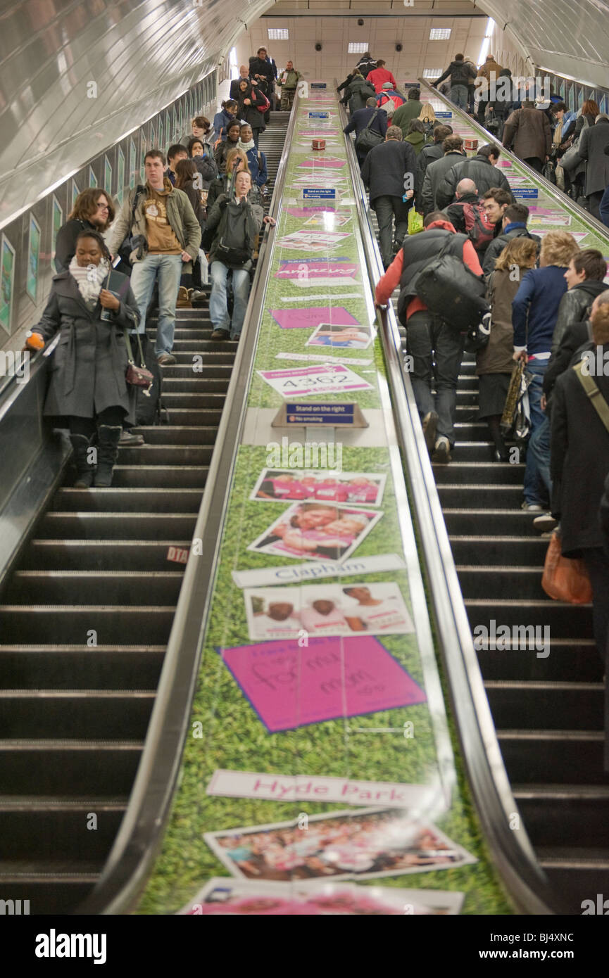 London Undergound, Jubilee line, Waterloo station Stock Photo - Alamy