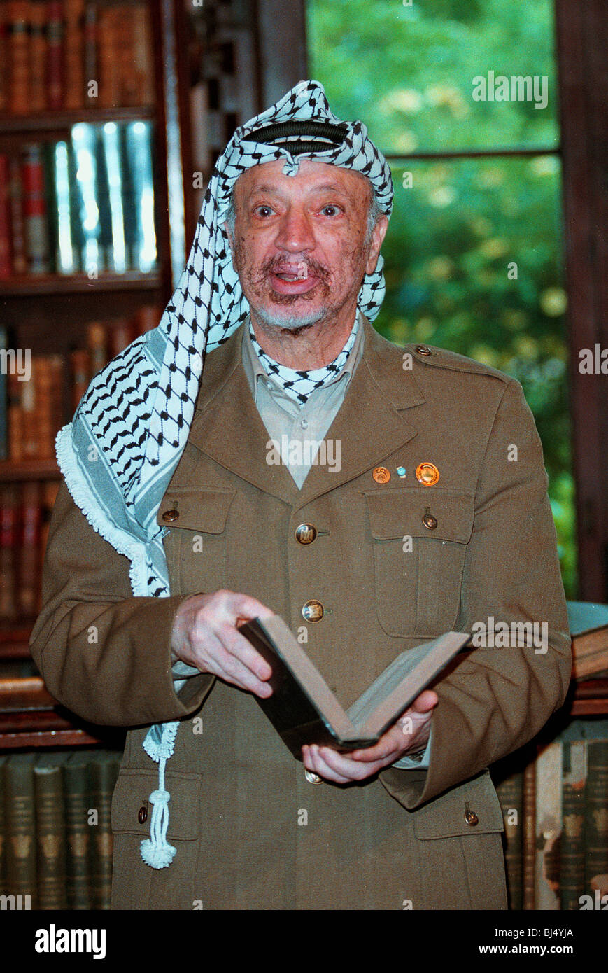Yasser arafat hi-res stock photography and images - Alamy