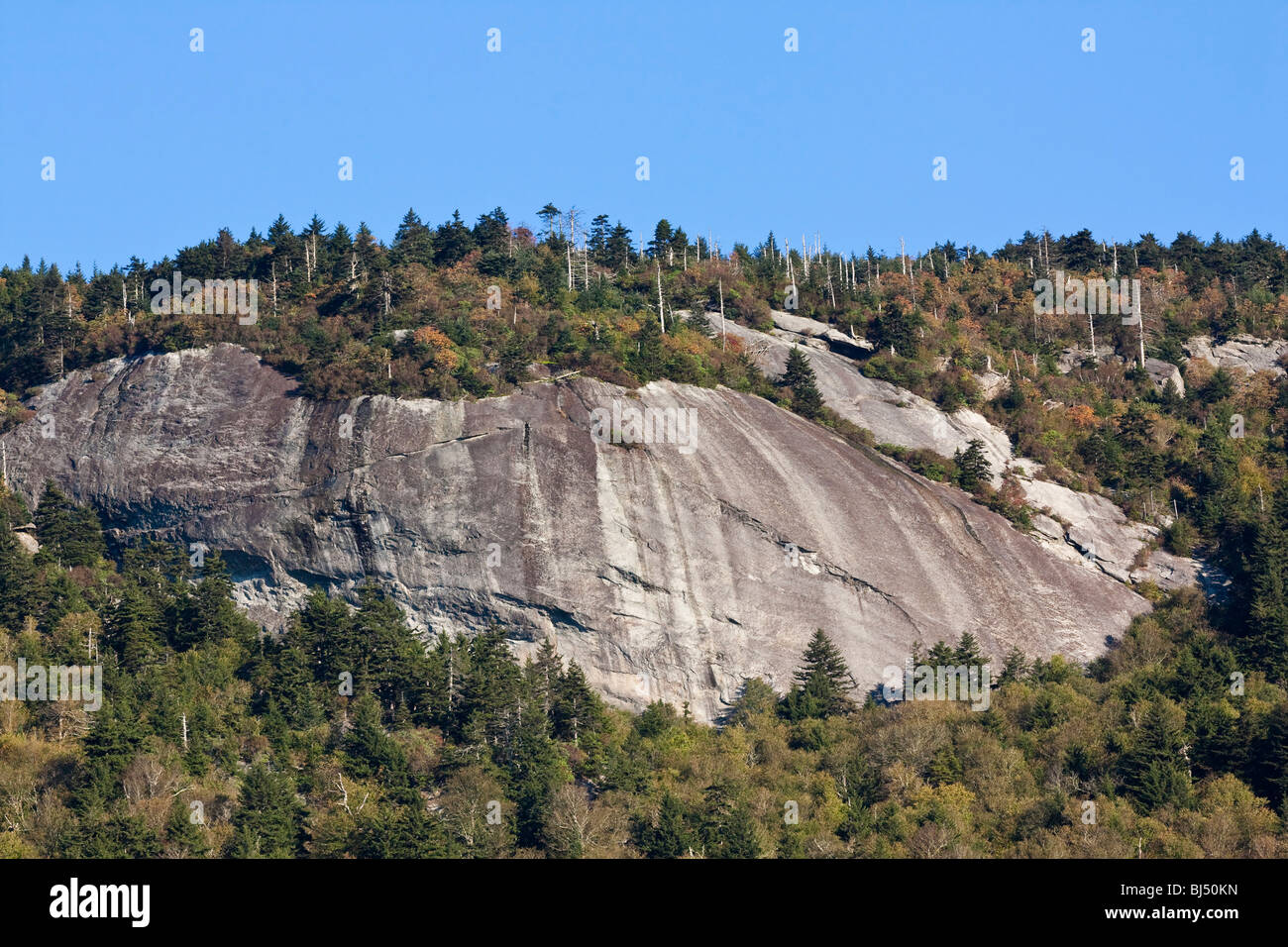 Looking glass rock blue ridge hi-res stock photography and images - Alamy