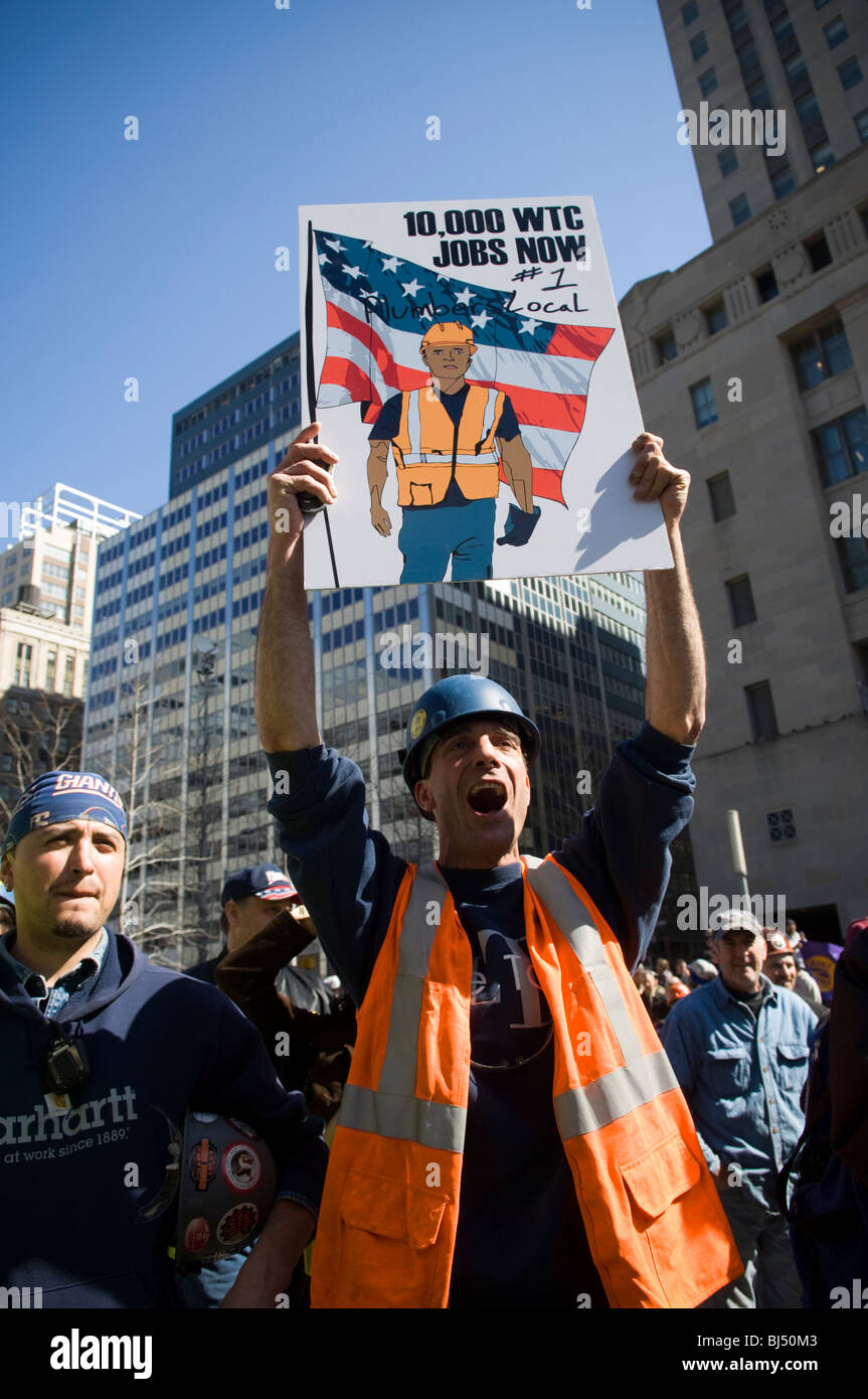 Construction worker union rally hi-res stock photography and images - Alamy