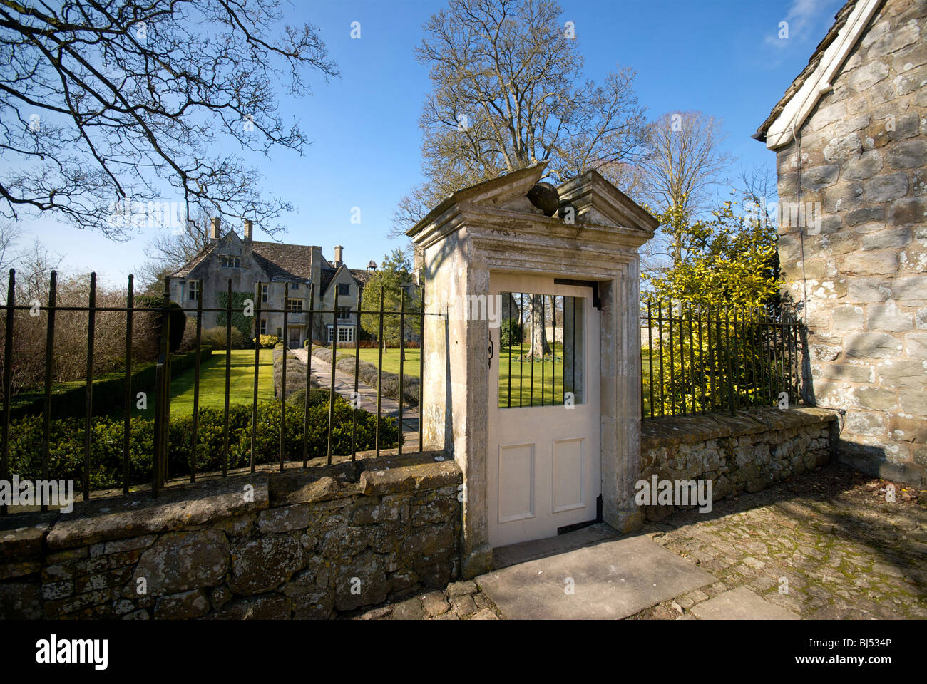 Avebury Manor Wiltshire UK Stock Photo - Alamy