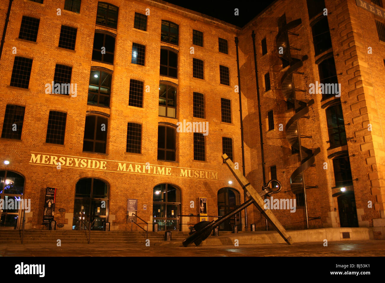 Merseyside Maritime Museum At Night, Liverpool, UK Stock Photo - Alamy