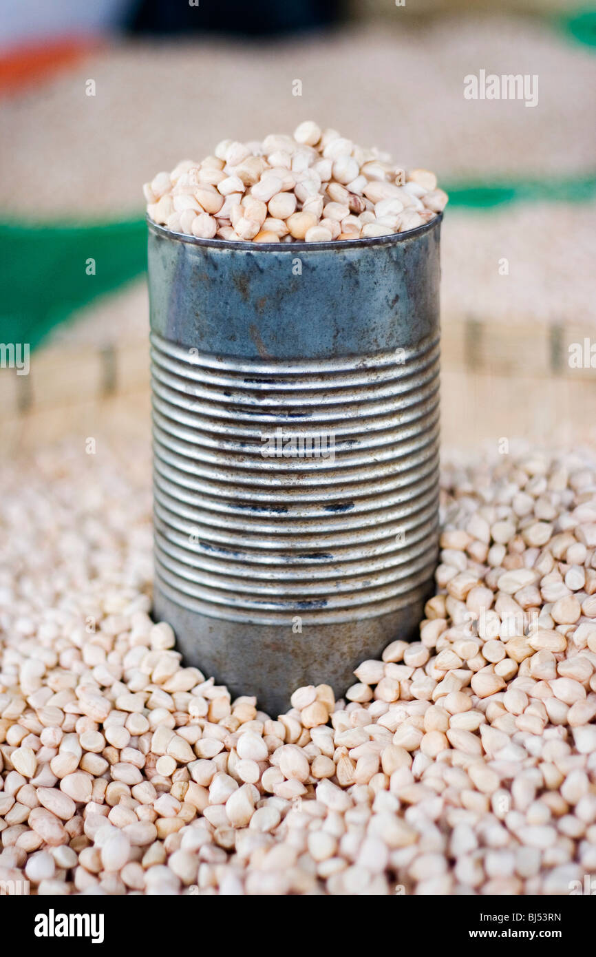 Can of beans hi-res stock photography and images - Alamy