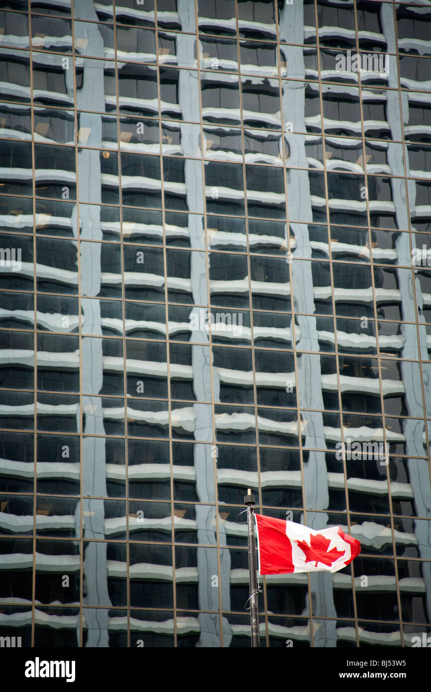 Flying canadian flag hi-res stock photography and images - Alamy