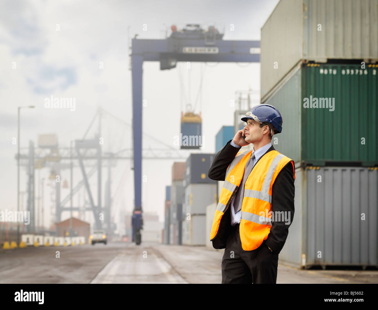 Port container hi-res stock photography and images - Alamy