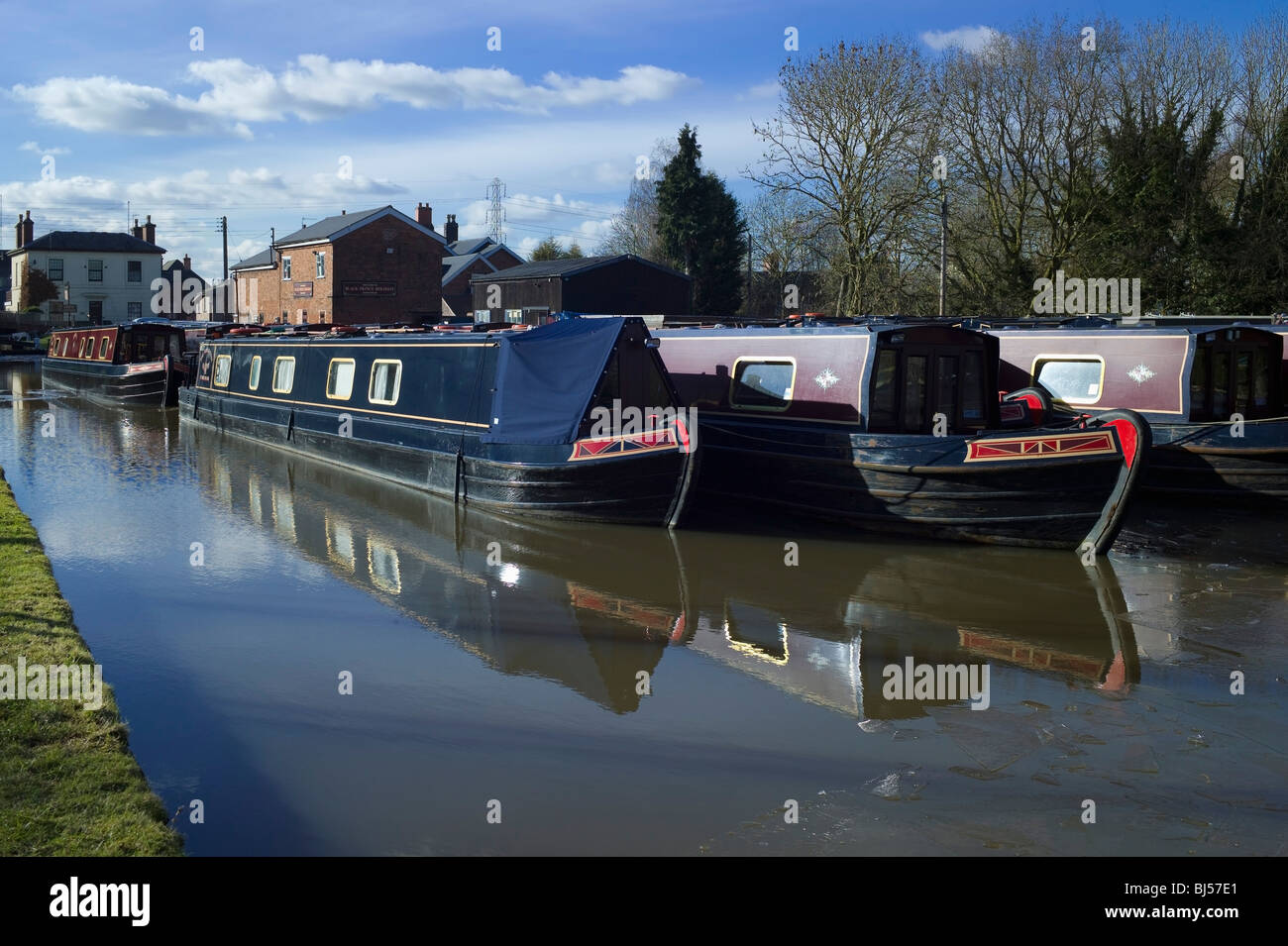 narrow boat barge the worcester and birmingham canal stoke prior ...