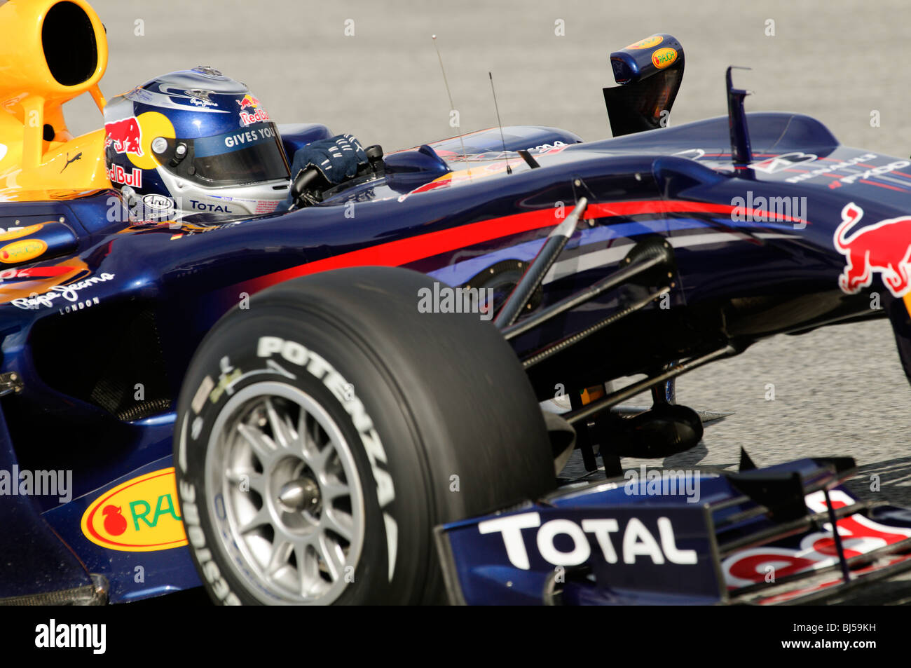 Red bull rb6 hi-res stock photography and images - Alamy