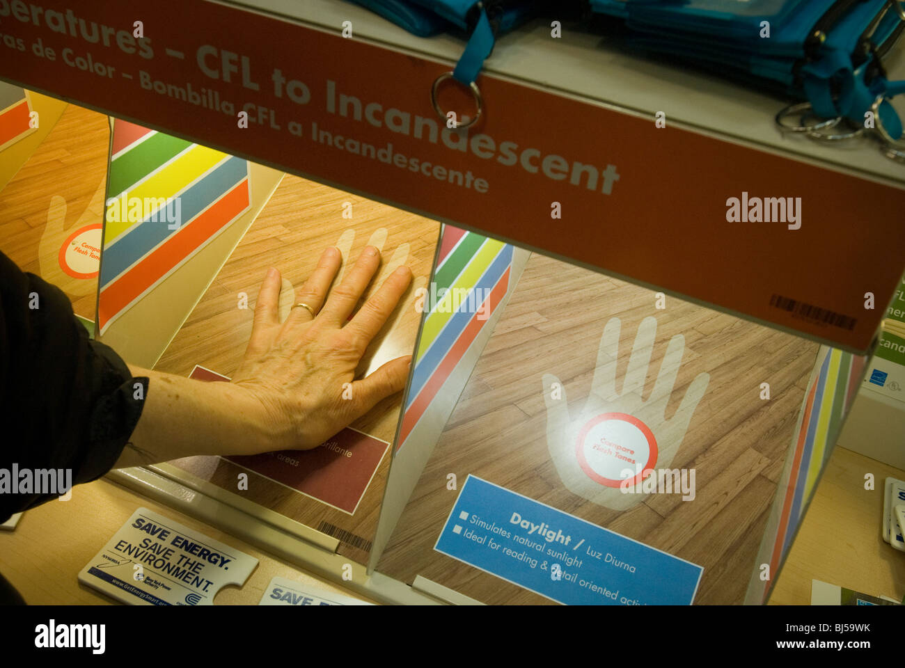 Cfl color temperature hi-res stock photography and images - Alamy