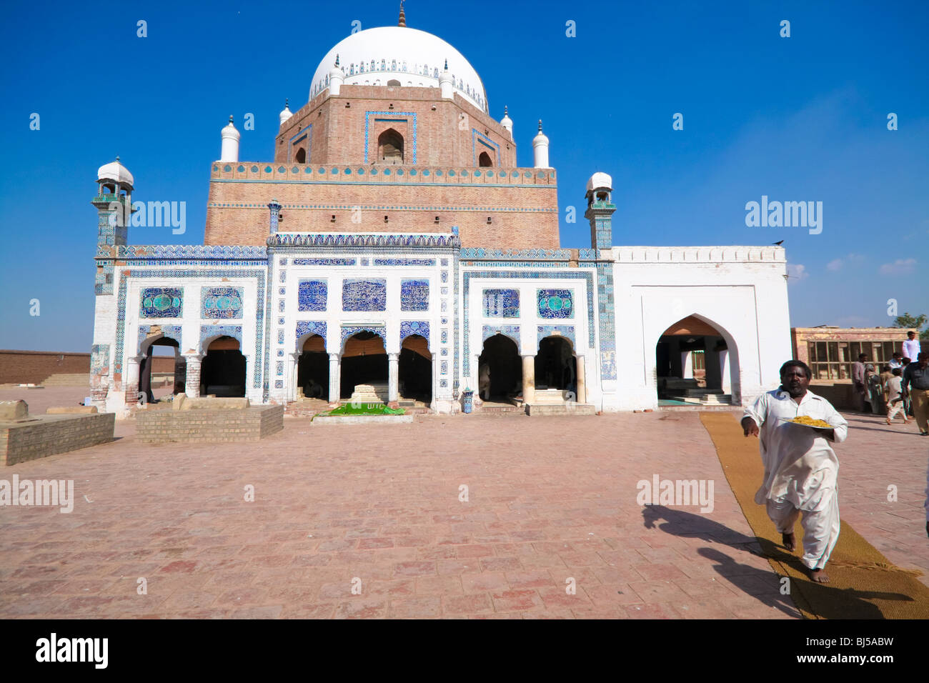 Islam Multan Pakistan Punjab Tomb Baha-ud-Din Tomb Stock Photo - Alamy