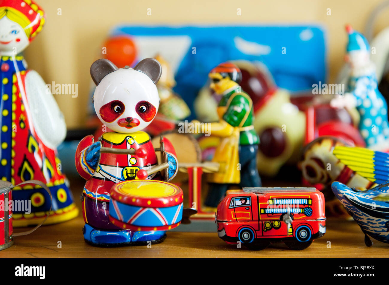 Old Antique Metal Toys In A Collection Stock Photo Alamy old-antique-metal-toys-in-a-collection-stock-photo-alamy