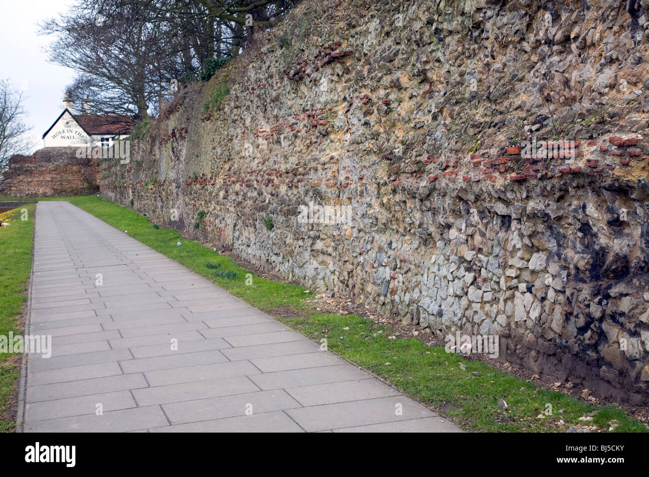 Roman wall leading to Balkerne Gate, Colchester, Essex, England Stock ...