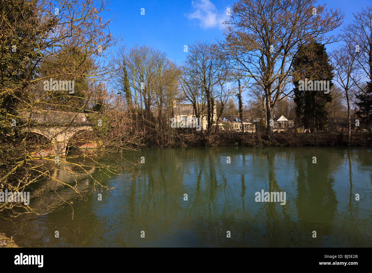 The Trout Inn on the River Thames at Wolvercote, viewed from the Thames ...